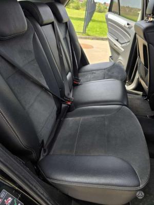 Melns Mercedes-Benz ML 300 2010 Klaipėda, ar dzinēja tilpumu 2.99 L un nobraukumu 319 tūkst. km par 7700 €, foto 17 vietnē AUTOMOTO.COM.LV