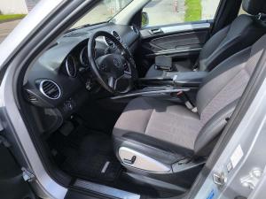 Grey Mercedes-Benz ML 300 2010 in Joniskis, with an engine capacity of 3.00 L and mileage of 266 thousand km for 7850 €, photo 11 on AUTOMOTO.COM.LV