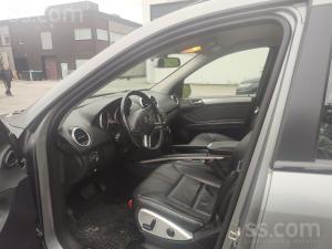 Pelēks Mercedes-Benz ML 300 2010 Limbaži, ar dzinēja tilpumu 3.00 L un nobraukumu 267 tūkst. km par 7900 €, foto 4 vietnē AUTOMOTO.COM.LV