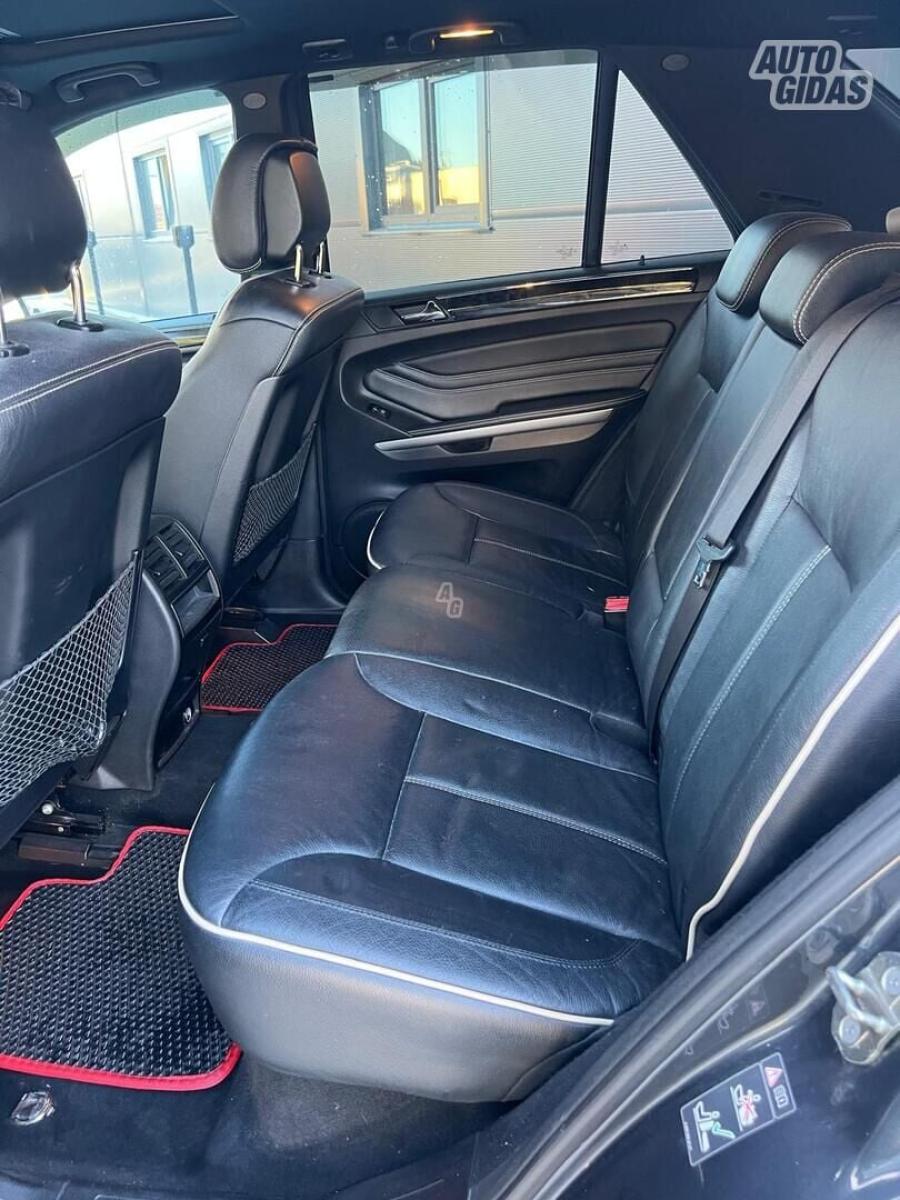 Grey Mercedes-Benz ML 300 2011 in Kaunas, with an engine capacity of 3.00 L and mileage of 326 thousand km for 8800 €, photo 11 on AUTOMOTO.COM.LV