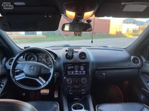 Grey Mercedes-Benz ML 300 2011 in Kaunas, with an engine capacity of 3.00 L and mileage of 326 thousand km for 8800 €, photo 15 on AUTOMOTO.COM.LV