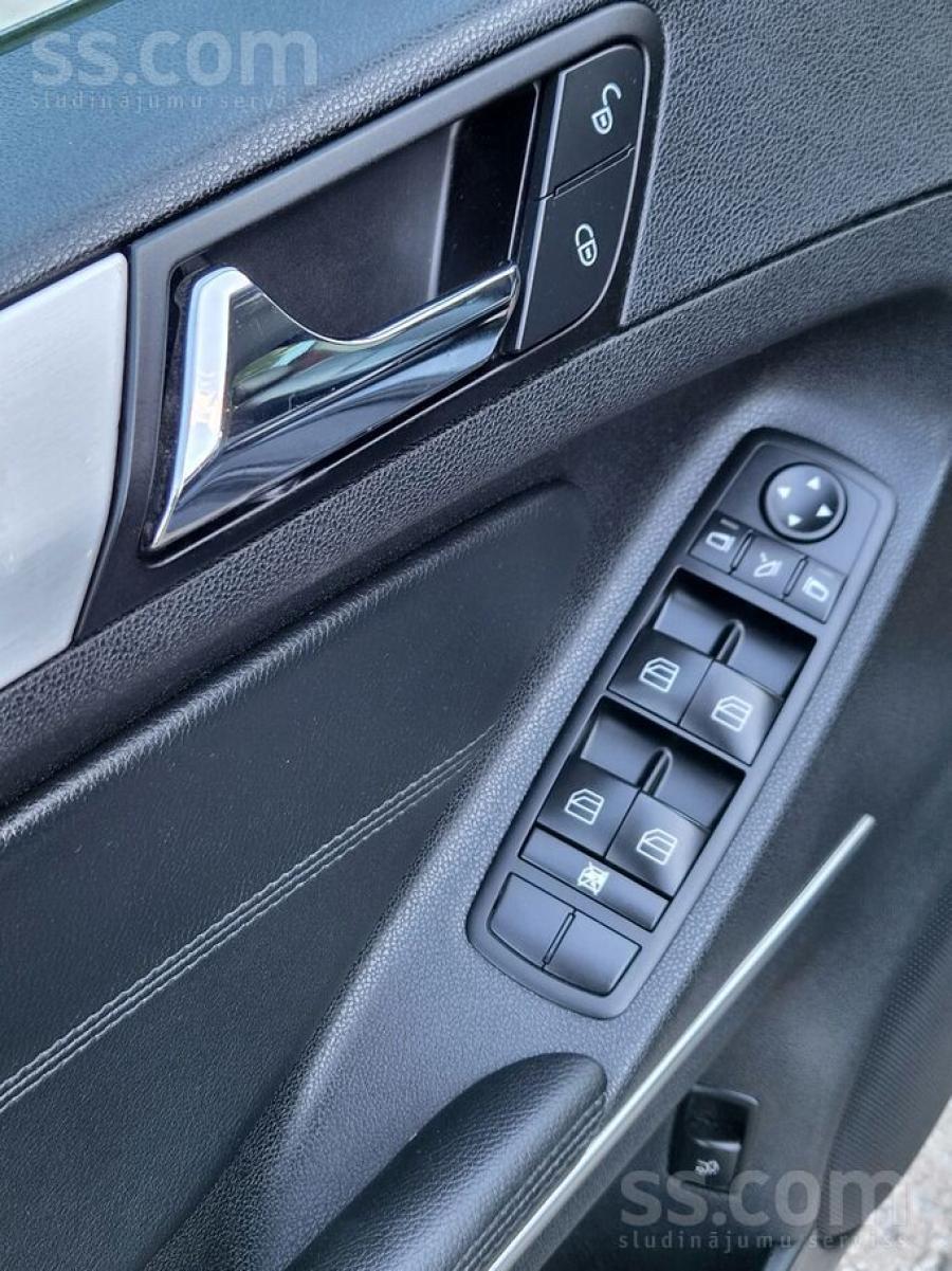Pelēks Mercedes-Benz ML 300 2011 Preiļi, ar dzinēja tilpumu 3.00 L un nobraukumu 0 tūkst. km par 9150 €, foto 15 vietnē AUTOMOTO.COM.LV