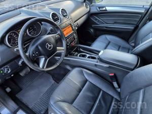 Pelēks Mercedes-Benz ML 300 2011 Preiļi, ar dzinēja tilpumu 3.00 L un nobraukumu 0 tūkst. km par 9150 €, foto 20 vietnē AUTOMOTO.COM.LV