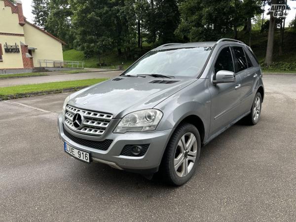 Pelēks Mercedes-Benz ML 300 2011 Kretinga, ar dzinēja tilpumu 3.00 L un nobraukumu 338 tūkst. km par 7200 €, foto 2 vietnē AUTOMOTO.COM.LV