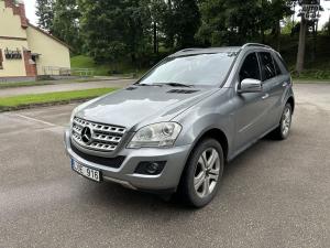Pelēks Mercedes-Benz ML 300 2011 Kretinga, ar dzinēja tilpumu 3.00 L un nobraukumu 338 tūkst. km par 7200 €, foto 3 vietnē AUTOMOTO.COM.LV