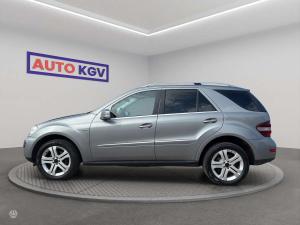 Grey Mercedes-Benz ML 300 2011 in Klaipeda, with an engine capacity of 3.00 L and mileage of 338 thousand km for 8999 €, photo 3 on AUTOMOTO.COM.LV