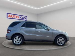 Grey Mercedes-Benz ML 300 2011 in Klaipeda, with an engine capacity of 3.00 L and mileage of 338 thousand km for 8999 €, photo 7 on AUTOMOTO.COM.LV