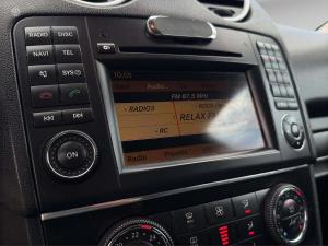 Pelēks Mercedes-Benz ML 300 2011 Klaipėda, ar dzinēja tilpumu 3.00 L un nobraukumu 338 tūkst. km par 8999 €, foto 17 vietnē AUTOMOTO.COM.LV