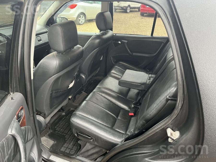 Melns Mercedes-Benz ML 320 1999 Cēsis, ar dzinēja tilpumu 3.20 L un nobraukumu 0 tūkst. km par 2400 €, foto 18 vietnē AUTOMOTO.COM.LV