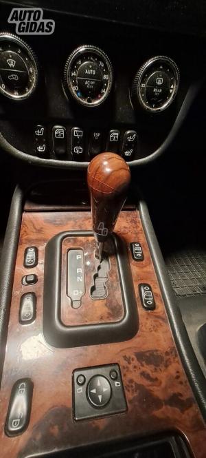 Melns Mercedes-Benz ML 320 2002 Viļņa, ar dzinēja tilpumu 3.20 L un nobraukumu 253 tūkst. km par 1500 €, foto 9 vietnē AUTOMOTO.COM.LV