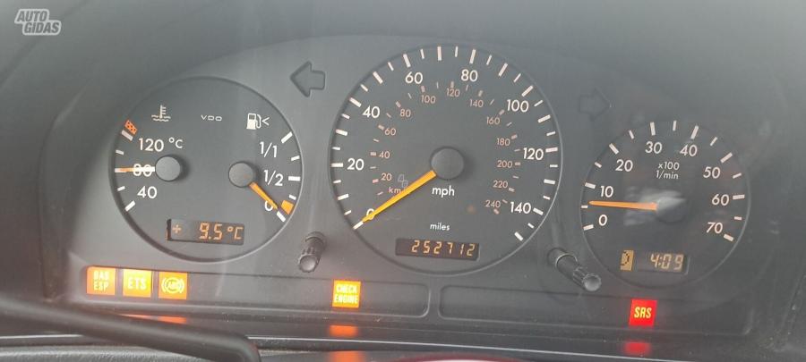 Melns Mercedes-Benz ML 320 2002 Viļņa, ar dzinēja tilpumu 3.20 L un nobraukumu 253 tūkst. km par 1500 €, foto 11 vietnē AUTOMOTO.COM.LV