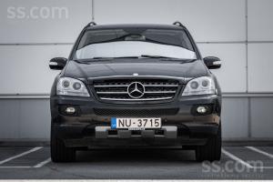 Черный Мерседес МЛ 320 2005 в Рига, объемом двигателя 3.20 л и пробегом 280 тыс. км за 4950 €, фото 3 на AUTOMOTO.COM.LV