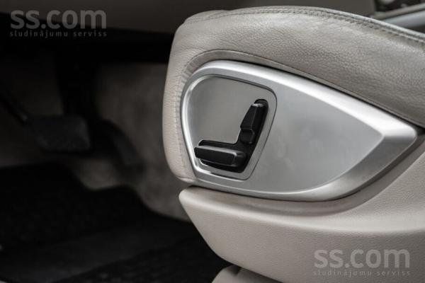 Melns Mercedes-Benz ML 320 2005 Rīga, ar dzinēja tilpumu 3.20 L un nobraukumu 280 tūkst. km par 4950 €, foto 10 vietnē AUTOMOTO.COM.LV