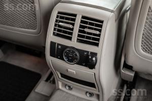 Черный Мерседес МЛ 320 2005 в Рига, объемом двигателя 3.20 л и пробегом 280 тыс. км за 4950 €, фото 16 на AUTOMOTO.COM.LV
