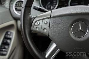 Черный Мерседес МЛ 320 2005 в Рига, объемом двигателя 3.20 л и пробегом 280 тыс. км за 4950 €, фото 19 на AUTOMOTO.COM.LV