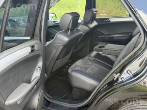Черный Мерседес МЛ 320 2005 в Елгава, объемом двигателя 3.00 л и пробегом 320 тыс. км за 4500 €, фото 10 на AUTOMOTO.COM.LV