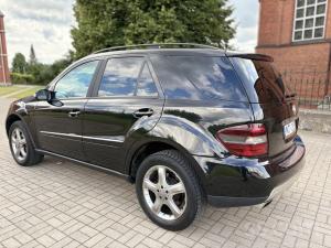 Melns Mercedes-Benz ML 320 2005 Rēzekne, ar dzinēja tilpumu 3.00 L un nobraukumu 0 tūkst. km par 4580 €, foto 6 vietnē AUTOMOTO.COM.LV