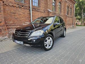Black Mercedes-Benz ML 320 2005 in Kaunas, with an engine capacity of 2.99 L and mileage of 360 thousand km for 3750 €, photo  on AUTOMOTO.COM.LV