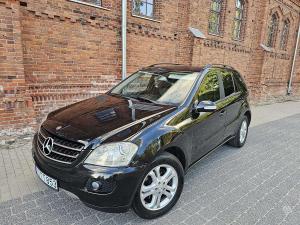 Melns Mercedes-Benz ML 320 2005 Kauņa, ar dzinēja tilpumu 2.99 L un nobraukumu 360 tūkst. km par 3750 €, foto 6 vietnē AUTOMOTO.COM.LV