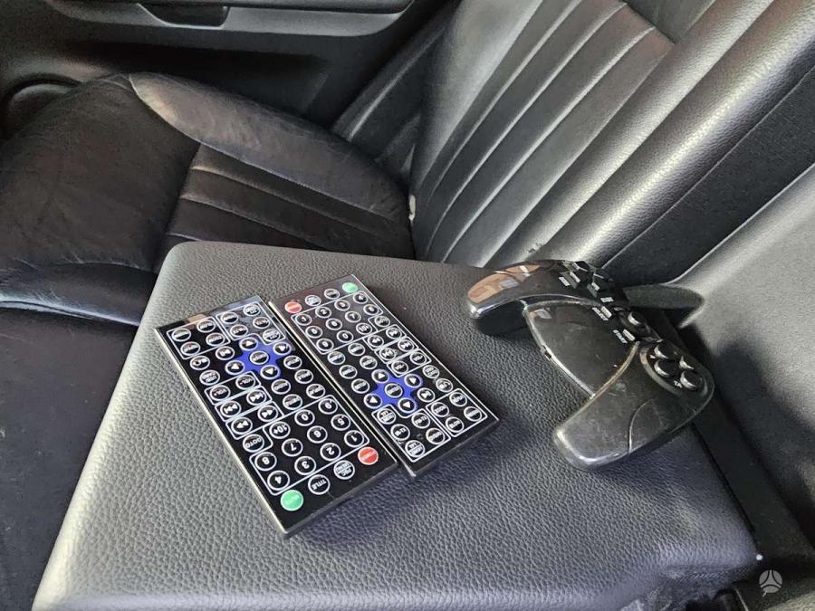Melns Mercedes-Benz ML 320 2005 Kauņa, ar dzinēja tilpumu 2.99 L un nobraukumu 360 tūkst. km par 3750 €, foto 17 vietnē AUTOMOTO.COM.LV