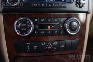Black Mercedes-Benz ML 320 2005 in Riga, with an engine capacity of 3.00 L and mileage of 365 thousand km for 5790 €, photo 24 on AUTOMOTO.COM.LV