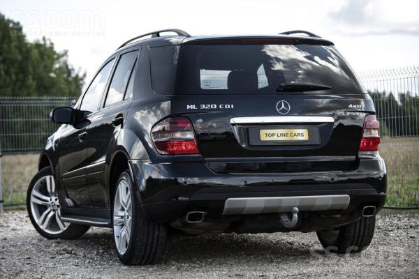 Black Mercedes-Benz ML 320 2006 in Tukums, with an engine capacity of 3.00 L and mileage of 0 thousand km for 5999 €, photo 2 on AUTOMOTO.COM.LV