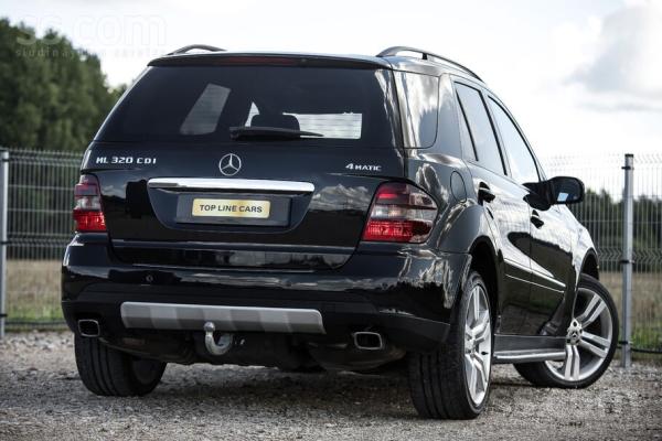 Black Mercedes-Benz ML 320 2006 in Tukums, with an engine capacity of 3.00 L and mileage of 0 thousand km for 5999 €, photo 3 on AUTOMOTO.COM.LV