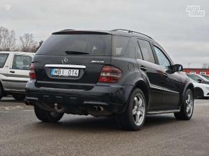 Black Mercedes-Benz ML 320 2006 in Vilnius, with an engine capacity of 3.00 L and mileage of 366 thousand km for 7500 €, photo 7 on AUTOMOTO.COM.LV