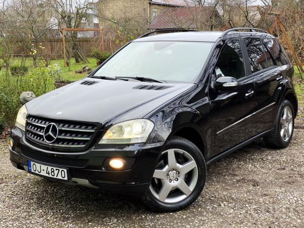 Melns Mercedes-Benz ML 320 2006 Rīga, ar dzinēja tilpumu 3.00 L un nobraukumu 288 tūkst. km par 6500 €, foto 2 vietnē AUTOMOTO.COM.LV