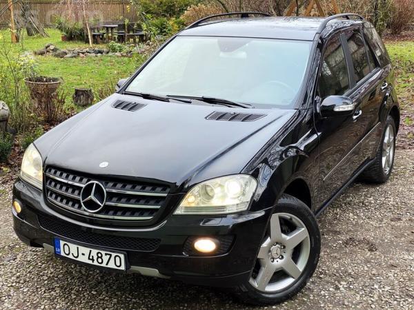 Melns Mercedes-Benz ML 320 2006 Rīga, ar dzinēja tilpumu 3.00 L un nobraukumu 288 tūkst. km par 6500 €, foto 4 vietnē AUTOMOTO.COM.LV