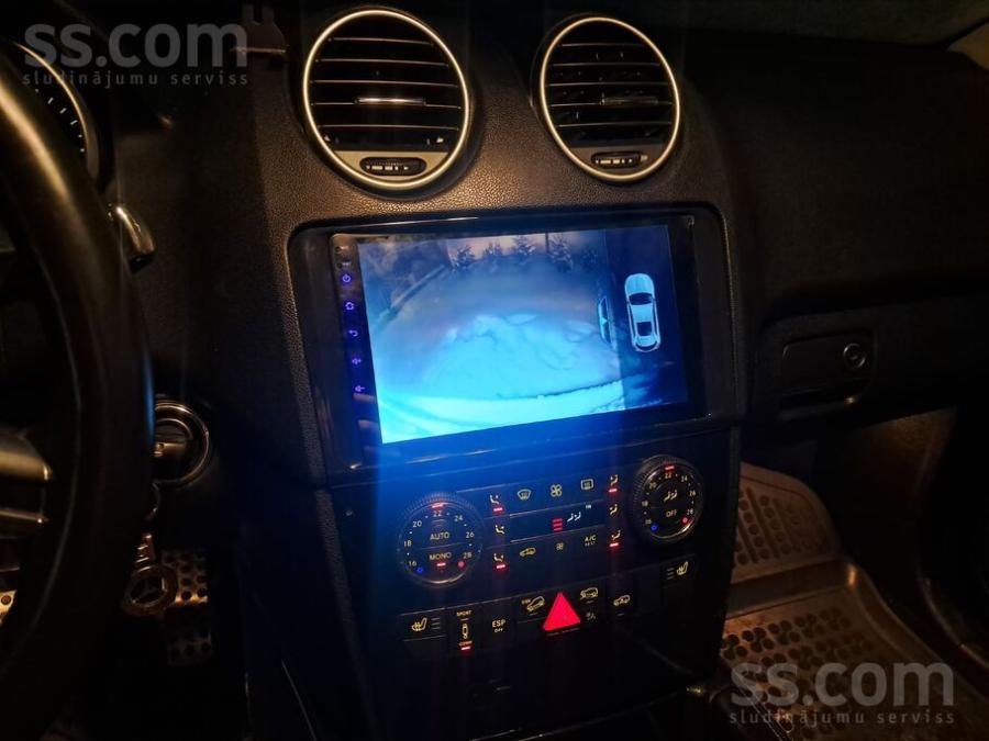 Black Mercedes-Benz ML 320 2006 in Daugavpils, with an engine capacity of 3.00 L and mileage of 341 thousand km for 6000 €, photo 13 on AUTOMOTO.COM.LV