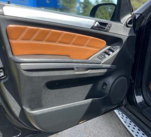 Melns Mercedes-Benz ML 320 2006 Šauļi, ar dzinēja tilpumu 3.00 L un nobraukumu 439 tūkst. km par 3450 €, foto 16 vietnē AUTOMOTO.COM.LV