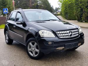 Черный Мерседес МЛ 320 2006 в Аникщяй, объемом двигателя 3.00 л и пробегом 370 тыс. км за 4450 €, фото  на AUTOMOTO.COM.LV
