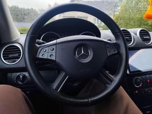 Черный Мерседес МЛ 320 2006 в Аникщяй, объемом двигателя 3.00 л и пробегом 370 тыс. км за 4450 €, фото 11 на AUTOMOTO.COM.LV
