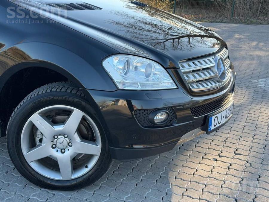 Melns Mercedes-Benz ML 320 2006 Rīga, ar dzinēja tilpumu 3.00 L un nobraukumu 0 tūkst. km par 4790 €, foto 9 vietnē AUTOMOTO.COM.LV