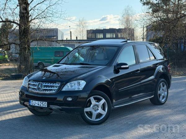 Melns Mercedes-Benz ML 320 2006 Rīga, ar dzinēja tilpumu 3.00 L un nobraukumu 0 tūkst. km par 4650 €, foto 5 vietnē AUTOMOTO.COM.LV