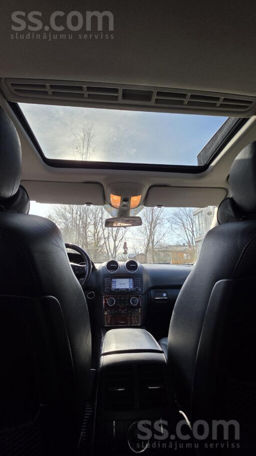 Melns Mercedes-Benz ML 320 2006 Rīga, ar dzinēja tilpumu 3.00 L un nobraukumu 284 tūkst. km par 7500 €, foto 23 vietnē AUTOMOTO.COM.LV