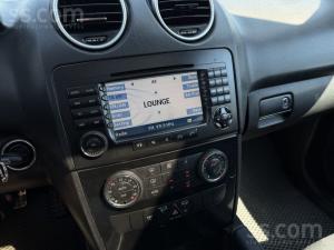 Черный Мерседес МЛ 320 2006 в Рига, объемом двигателя 3.00 л и пробегом 348 тыс. км за 4900 €, фото 13 на AUTOMOTO.COM.LV