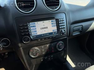 Черный Мерседес МЛ 320 2006 в Рига, объемом двигателя 3.00 л и пробегом 320 тыс. км за 4900 €, фото 11 на AUTOMOTO.COM.LV
