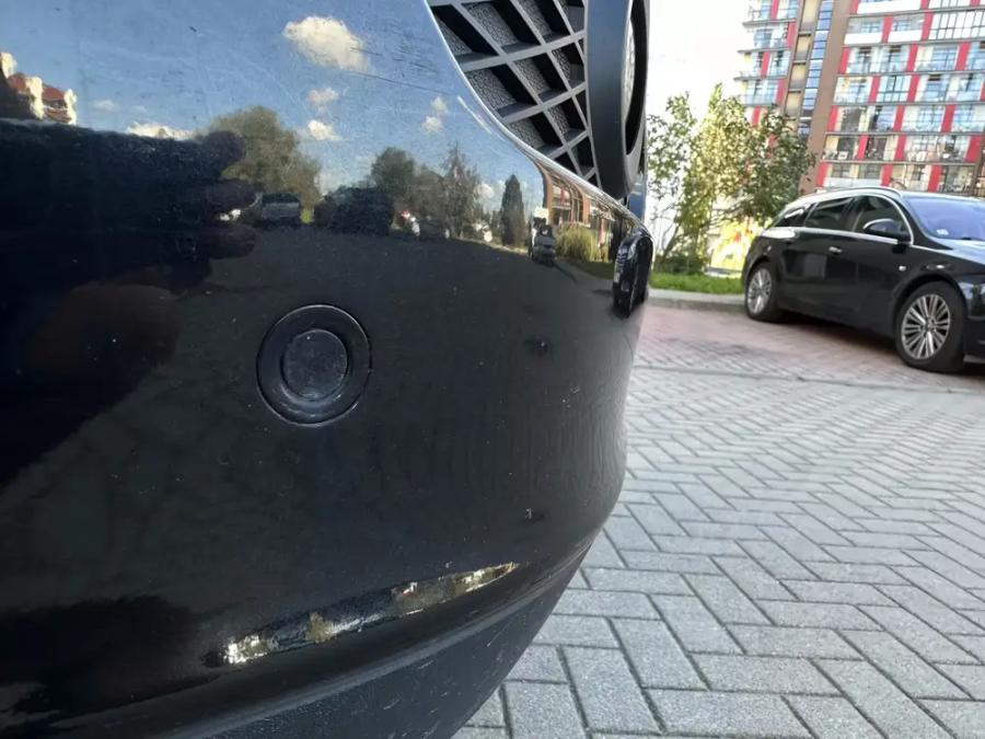 Black Mercedes-Benz ML 320 2006 in Riga, with an engine capacity of 3.00 L and mileage of 336 thousand km for 5490 €, photo 3 on AUTOMOTO.COM.LV