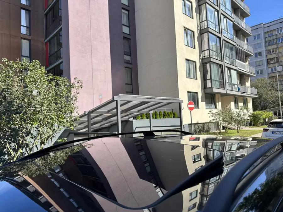 Black Mercedes-Benz ML 320 2006 in Riga, with an engine capacity of 3.00 L and mileage of 336 thousand km for 5490 €, photo 5 on AUTOMOTO.COM.LV