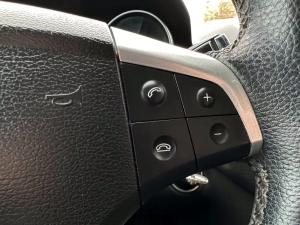 Black Mercedes-Benz ML 320 2006 in Riga, with an engine capacity of 3.00 L and mileage of 318 thousand km for 5390 €, photo 20 on AUTOMOTO.COM.LV
