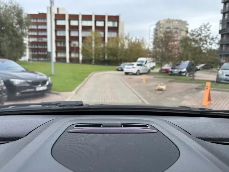 Black Mercedes-Benz ML 320 2006 in Riga, with an engine capacity of 3.00 L and mileage of 318 thousand km for 5390 €, photo 24 on AUTOMOTO.COM.LV
