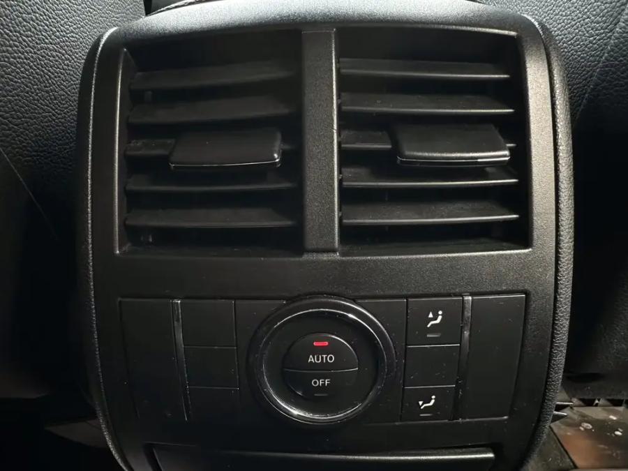 Melns Mercedes-Benz ML 320 2006 Rīga, ar dzinēja tilpumu 3.00 L un nobraukumu 379 tūkst. km par 4890 €, foto 14 vietnē AUTOMOTO.COM.LV