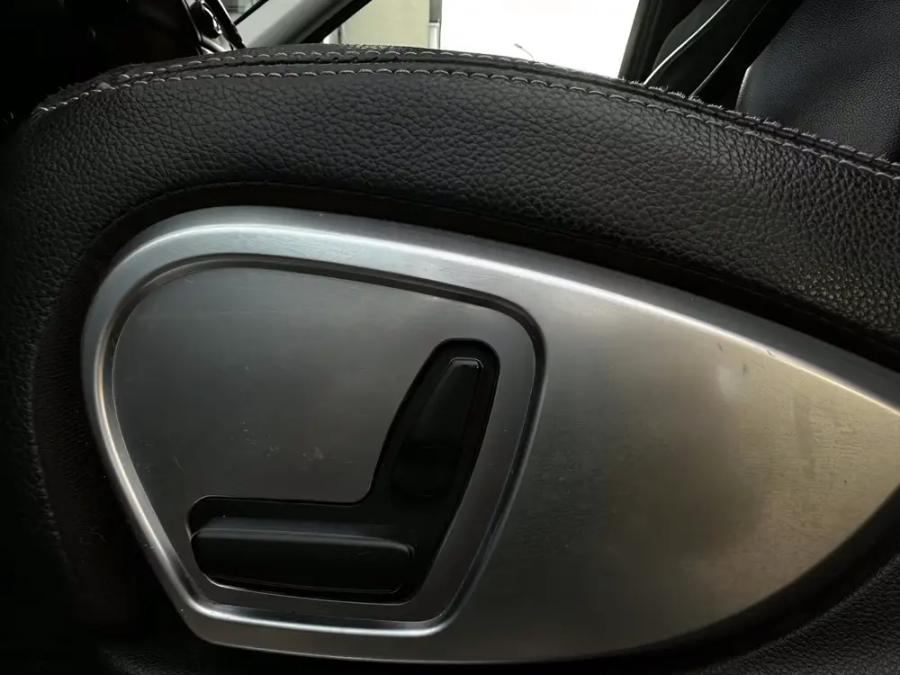 Melns Mercedes-Benz ML 320 2006 Rīga, ar dzinēja tilpumu 3.00 L un nobraukumu 379 tūkst. km par 4890 €, foto 15 vietnē AUTOMOTO.COM.LV