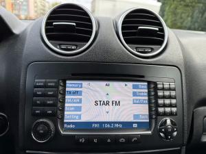 Melns Mercedes-Benz ML 320 2006 Rīga, ar dzinēja tilpumu 3.00 L un nobraukumu 379 tūkst. km par 4890 €, foto 19 vietnē AUTOMOTO.COM.LV
