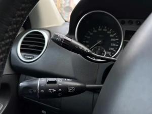 Melns Mercedes-Benz ML 320 2006 Rīga, ar dzinēja tilpumu 3.00 L un nobraukumu 379 tūkst. km par 4890 €, foto 21 vietnē AUTOMOTO.COM.LV