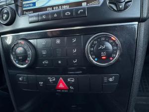 Melns Mercedes-Benz ML 320 2006 Rīga, ar dzinēja tilpumu 3.00 L un nobraukumu 365 tūkst. km par 4990 €, foto 15 vietnē AUTOMOTO.COM.LV