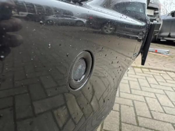 Melns Mercedes-Benz ML 320 2006 Rīga, ar dzinēja tilpumu 3.00 L un nobraukumu 363 tūkst. km par 5990 €, foto 3 vietnē AUTOMOTO.COM.LV