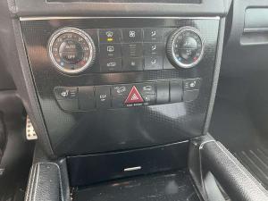 Black Mercedes-Benz ML 320 2006 in Taurage, with an engine capacity of 2.99 L and mileage of 513 thousand km for 3500 €, photo 25 on AUTOMOTO.COM.LV